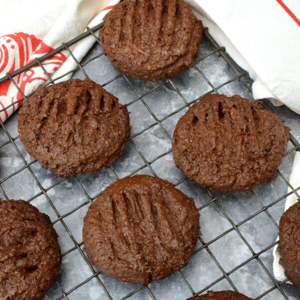 Cacao Nib Chocolate Cookies And A Woodland Walk | Tin and Thyme