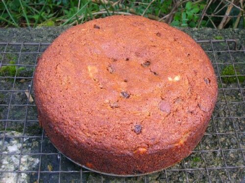 Jerusalem Artichoke Cake & Lemon Cream Cheese Icing | Tin and Thyme