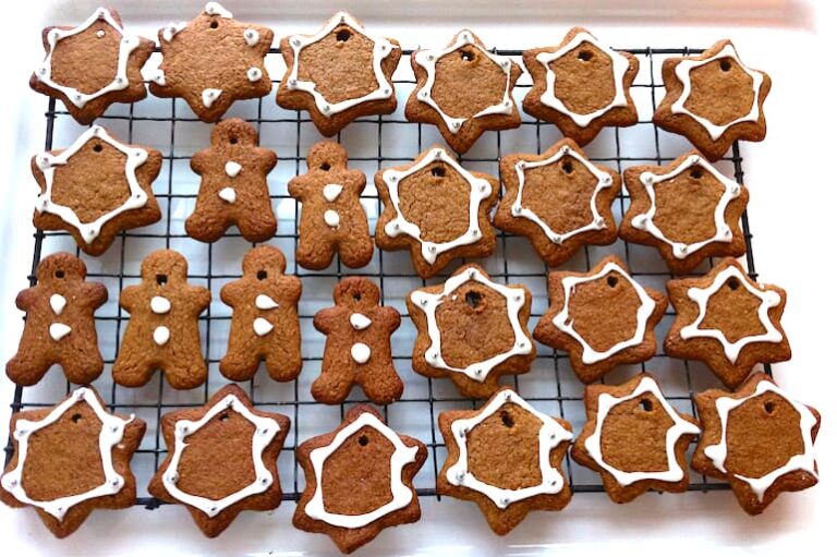 Spicy Gingerbread With Limoncello Icing | Tin and Thyme