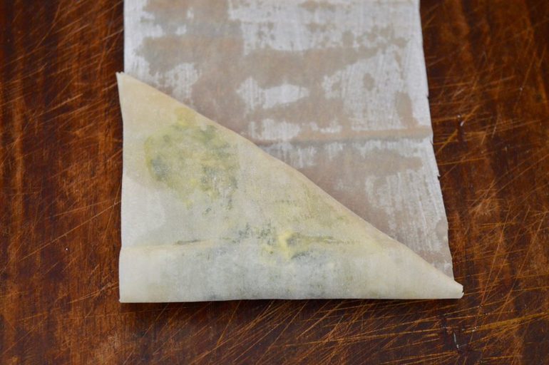 Spanakopita: Wild Greens and Feta Filo Parcels | Tin and Thyme