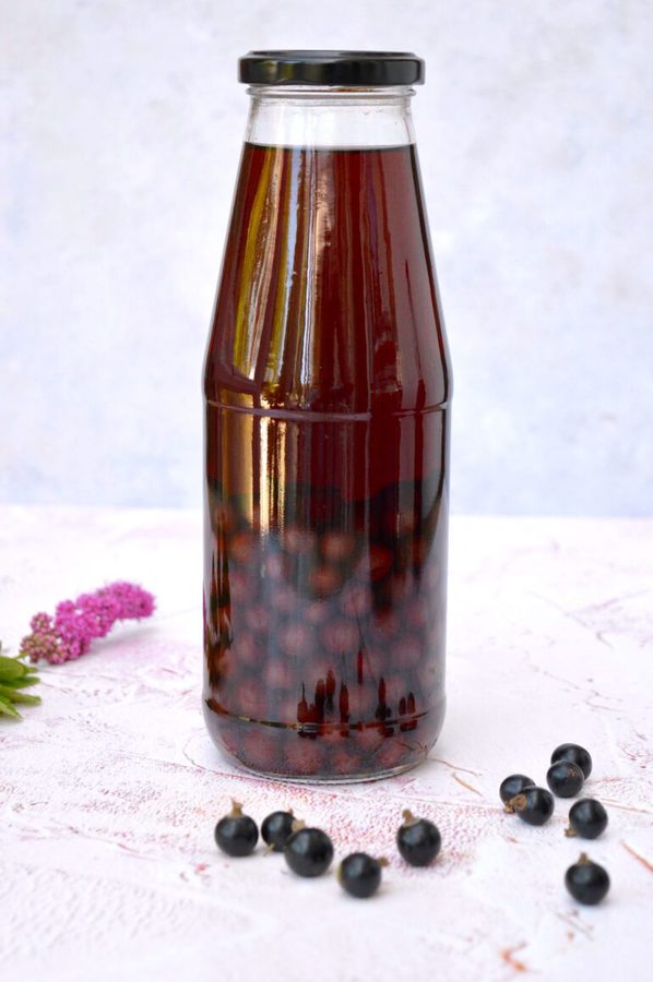 Easy Homemade Cassis: a Delicious Blackcurrant Liqueur | Tin and Thyme