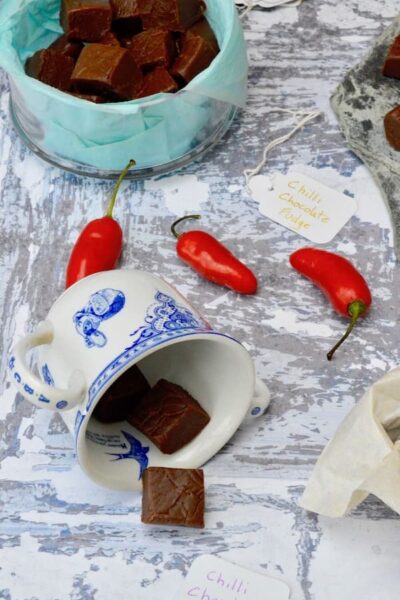 Chilli Chocolate Fudge: Smooth, Creamy & a Little Bit Hot | Tin and Thyme