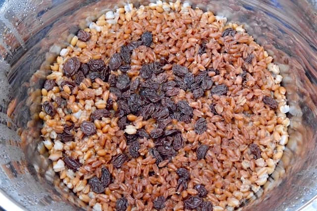 Frumenty: a Breakfast Wholegrain Wheat Porridge | Tin and Thyme