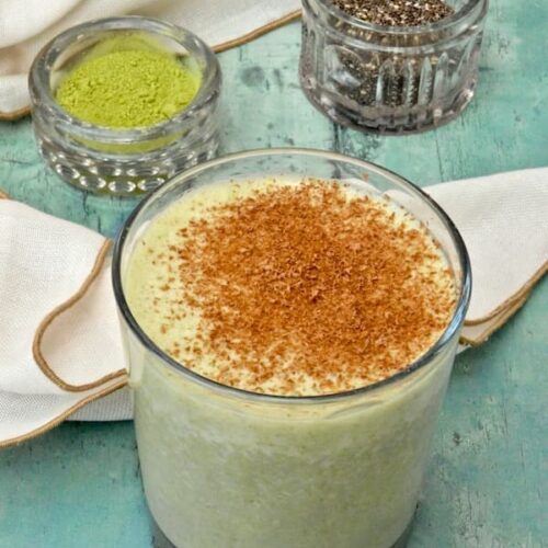 Banana Matcha Smoothie for a Superfood Breakfast | Tin and Thyme
