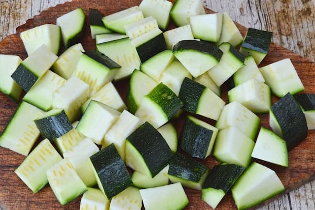Courgettes with Yoghurt and Za'atar | Tin and Thyme