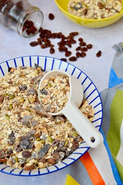 Homemade Muesli Breakfast Cereal | Tin and Thyme