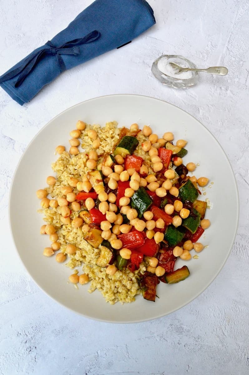 Freekeh With Chilli Chickpeas and Herbed Vegetables | Tin and Thyme