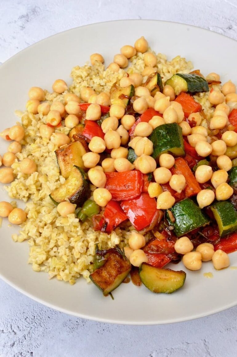 Freekeh With Chilli Chickpeas and Herbed Vegetables | Tin and Thyme
