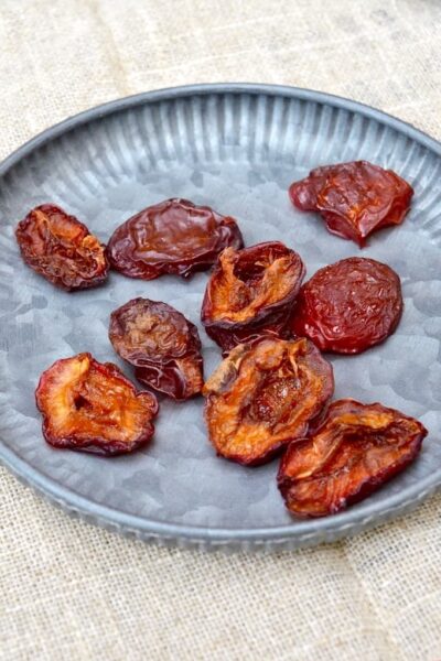 How To Make Your Own Prunes | Tin and Thyme