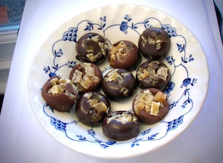 Homemade Ginger Chocolates: Just a Tiny Bit Fiery | Tin and Thyme