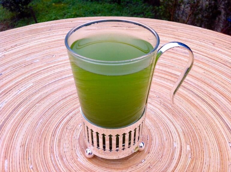 Matcha Shortbread With Cacao Nibs | Tin and Thyme