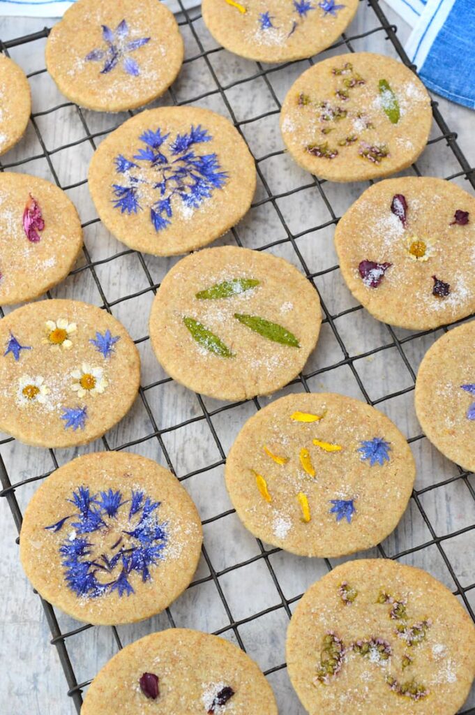 Flower Cookies: Lemon Shortbread | Tin and Thyme