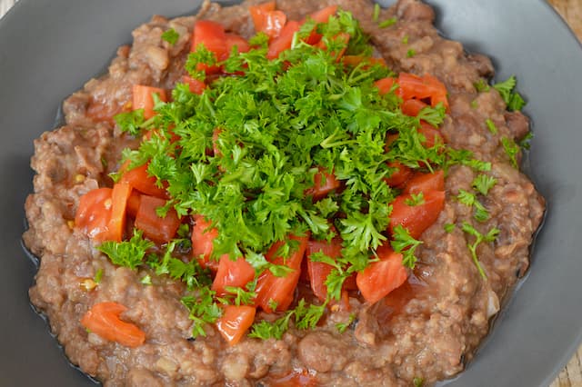 Ful Medames (Egyptian Fava Bean Stew) | Tin and Thyme