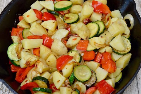 Vegetable Frittata: Potato, Courgette, Red Pepper | Tin and Thyme