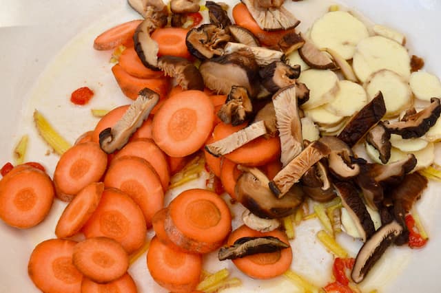 Buddha's Delight: Chinese Stir-Fry | Tin and Thyme
