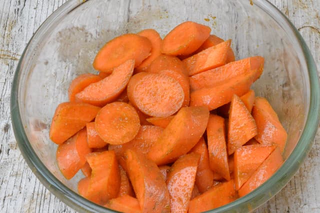 Roasted Carrots And Lentil Curry | Tin and Thyme