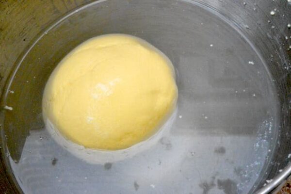 How To Make Homemade Butter | Tin and Thyme