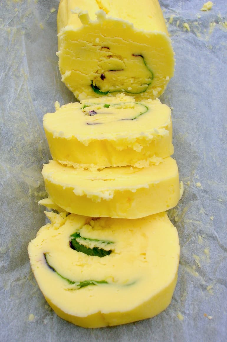 How To Make Homemade Butter | Tin and Thyme