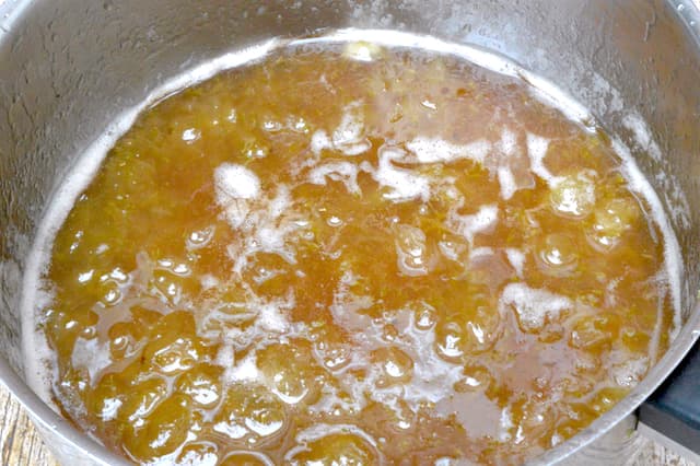 Gooseberry Jam With Optional Elderflower | Tin and Thyme