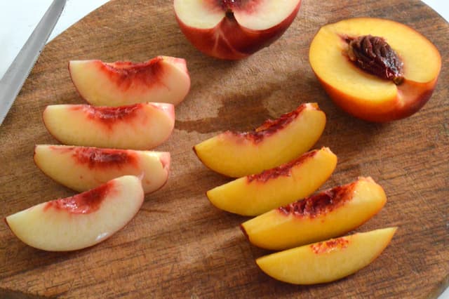 Nectarine Salad With Mozzarella And Tomatoes | Tin and Thyme