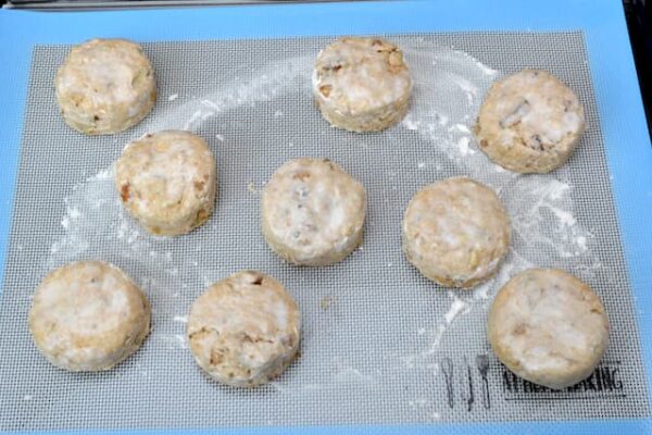 Walnut And Blue Cheese Scones | Tin and Thyme