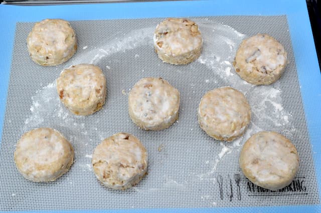 Walnut And Blue Cheese Scones | Tin and Thyme