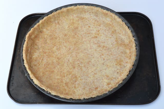 Vegetarian Spring Quiche | Tin and Thyme