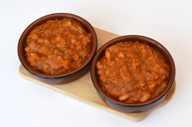 Cheesy Bean Bakes: A Comfort Food Favourite | Tin and Thyme