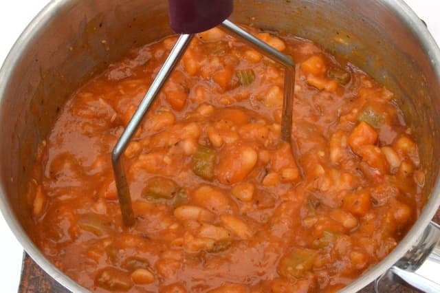 Cheesy Bean Bakes: A Comfort Food Favourite | Tin and Thyme