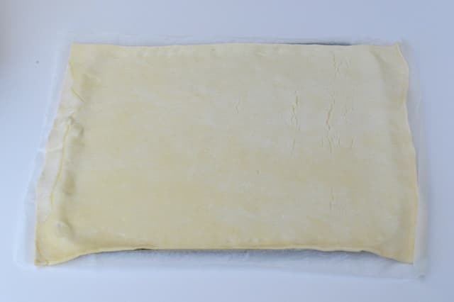 Sweet Pepper Tart: Easy Puff Pastry Version | Tin and Thyme