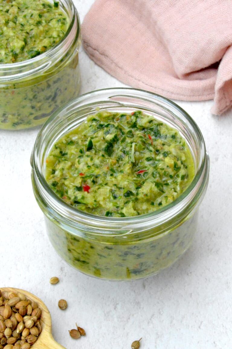 Homemade Thai Green Curry Paste | Tin and Thyme