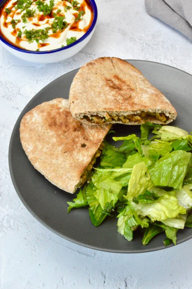 Vegan Arayes: Tempeh Stuffed Pitta Bread | Tin and Thyme