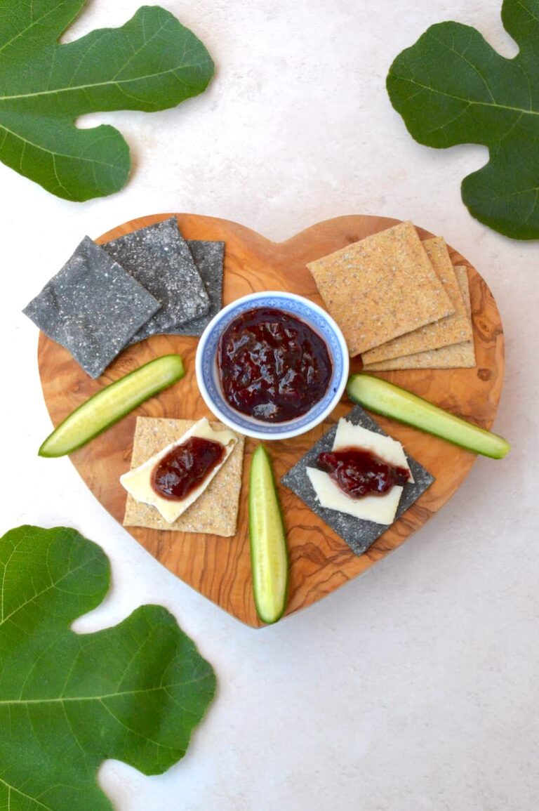 Easy Fig Chutney with Pomegranate Molasses | Tin and Thyme