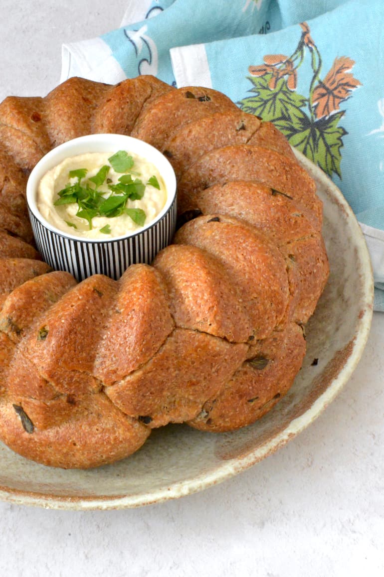 Savoury Monkey Bread Made With Wholemeal Flour | Tin and Thyme